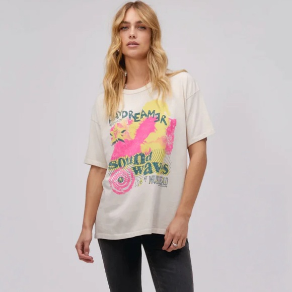 Daydreamer | Tops | Daydreamer Sound Waves Merch Tee | Poshmark